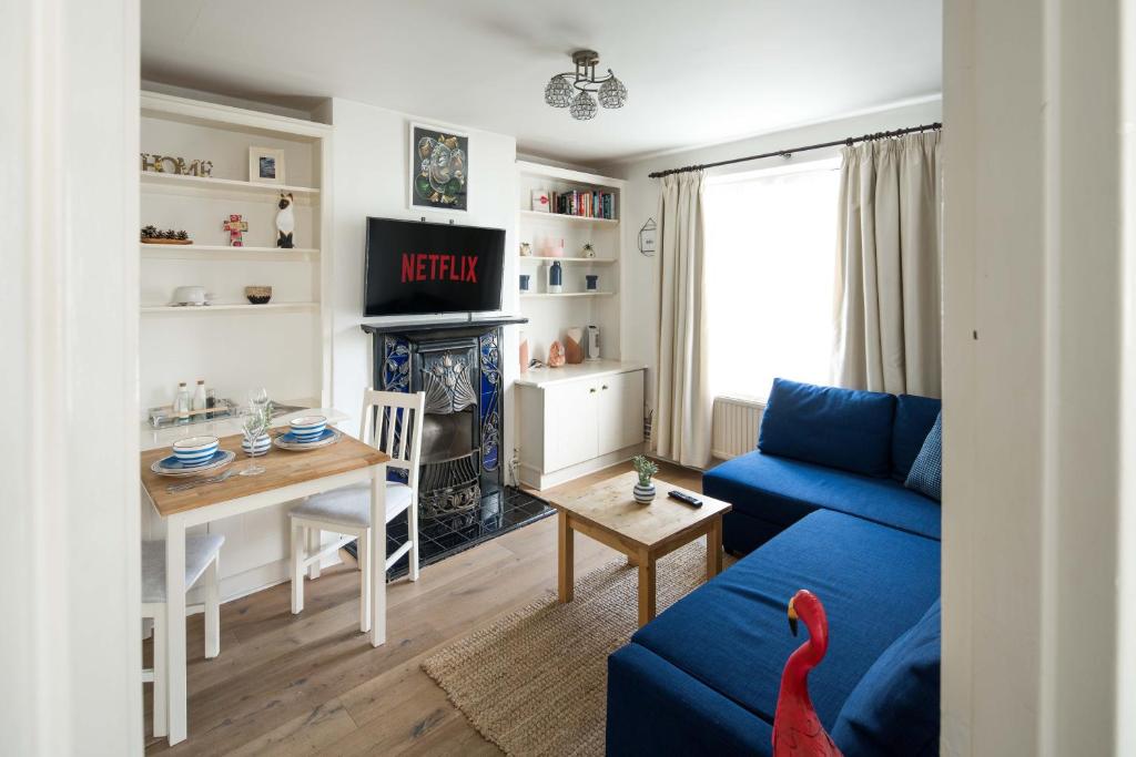 Ladbroke Grove, London (updated prices 2026)