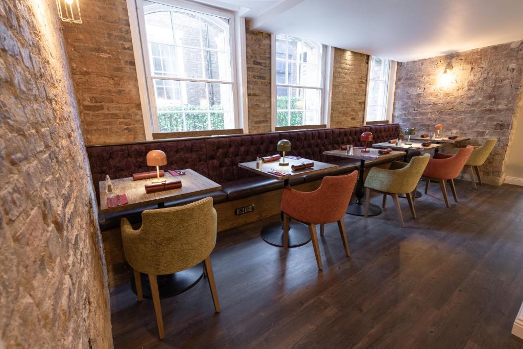 The Resolution Hotel, Whitby (updated prices 2025)