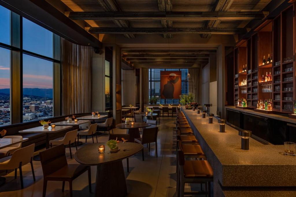 Moxy Downtown Los Angeles, Los Angeles (updated prices 2025)