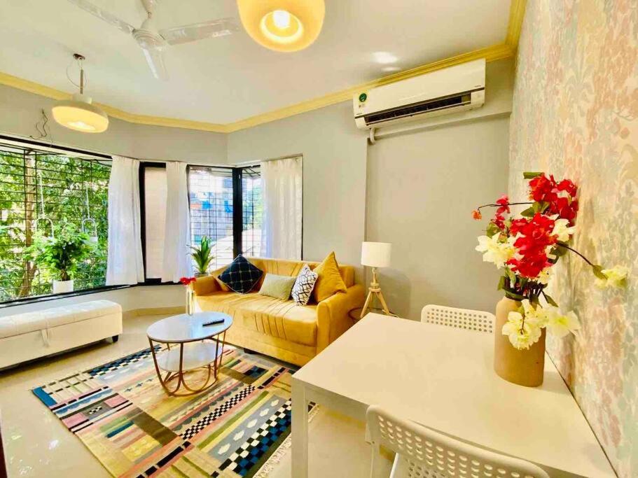 Simon Lydia 3 - A Bliss Nest in Bandra, Pali Village by Connekt Homes ...