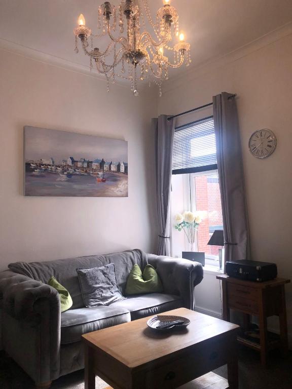 Fabulous flat in the fantastic location of Gosforth, Gosforth (updated ...
