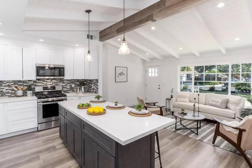 Lux Pool Oasis, 3BR,Chic Kitchen, Concord (updated prices 2025)