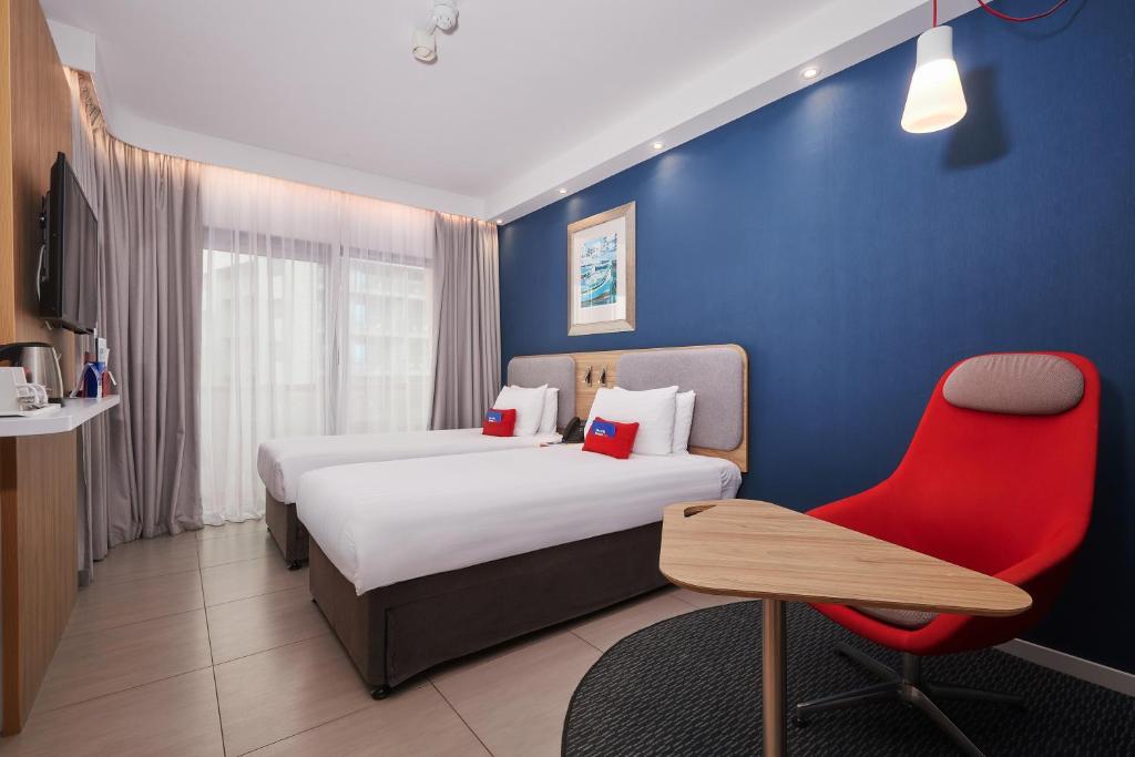 Holiday Inn Express - Malta by IHG, St. Julianʼs (updated prices 2025)