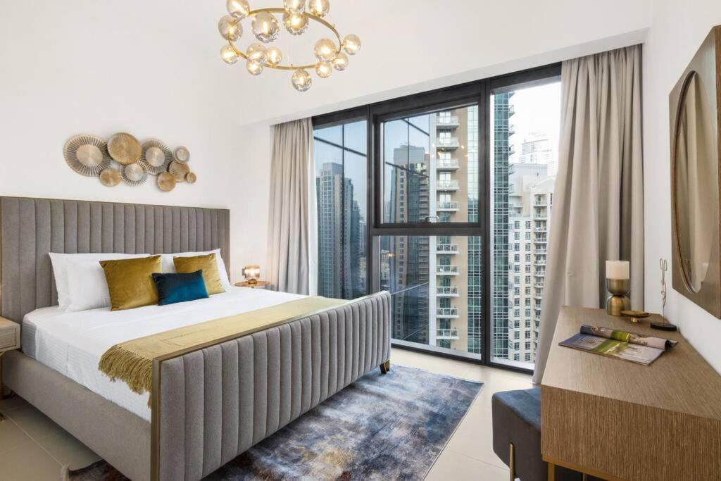 FIRST CLASS 2BR In the HEART of Downtown Dubai, Dubai (updated prices 2024)