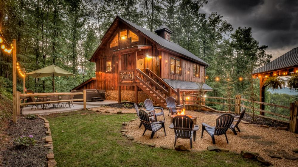 Aska Escape, Blue Ridge (updated prices 2025)