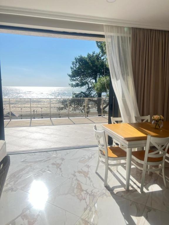 Sunrise Grigoleti, Grigoleti (updated prices 2025)