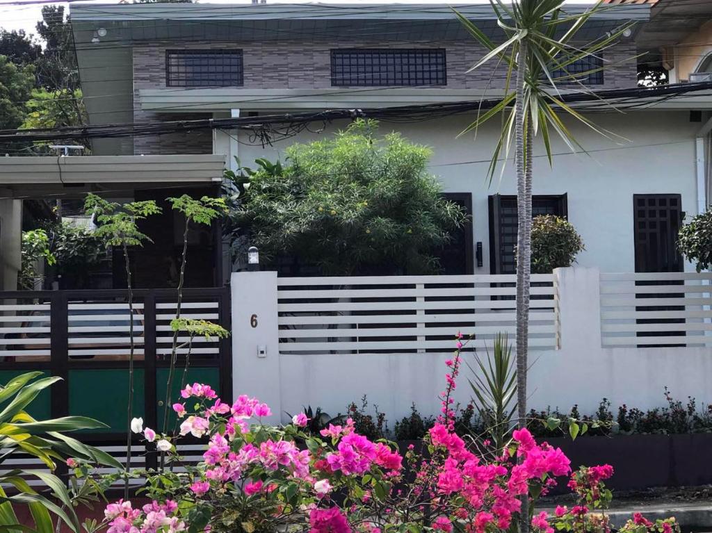 Happy Home In Quezon City Manila Precios Actualizados 2025