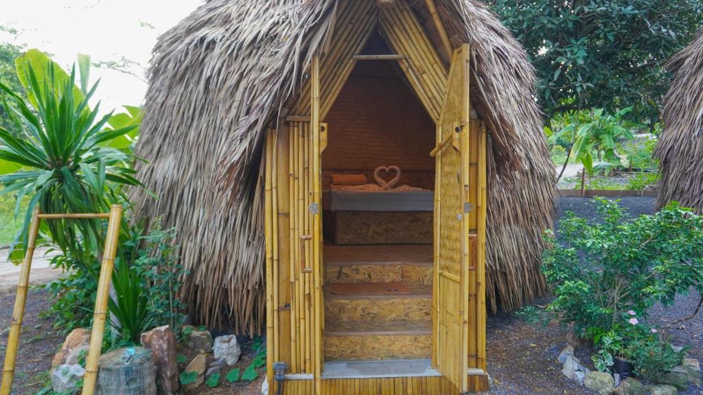 Samui Circus Studio & Ville - Dome Bungalow 1, Amphoe Koh Samui ...