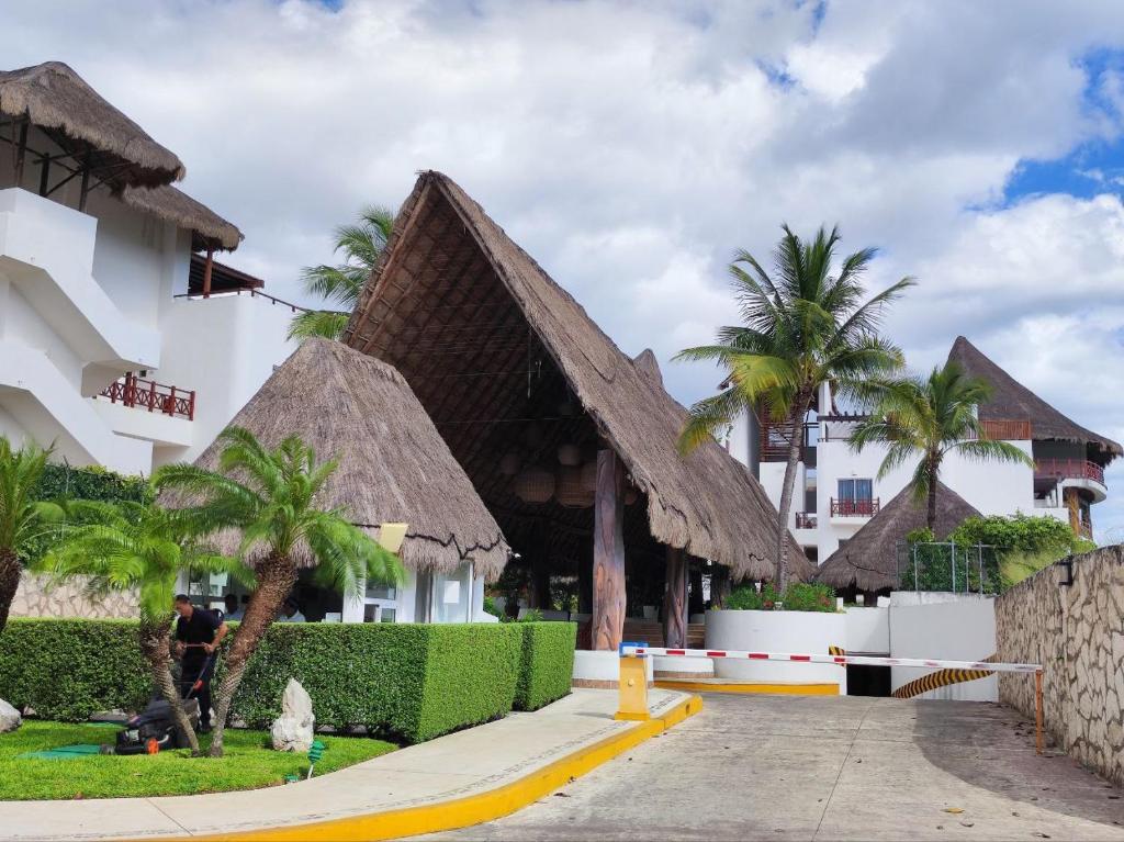 Wayak 301, Playa del Carmen (updated prices 2025)