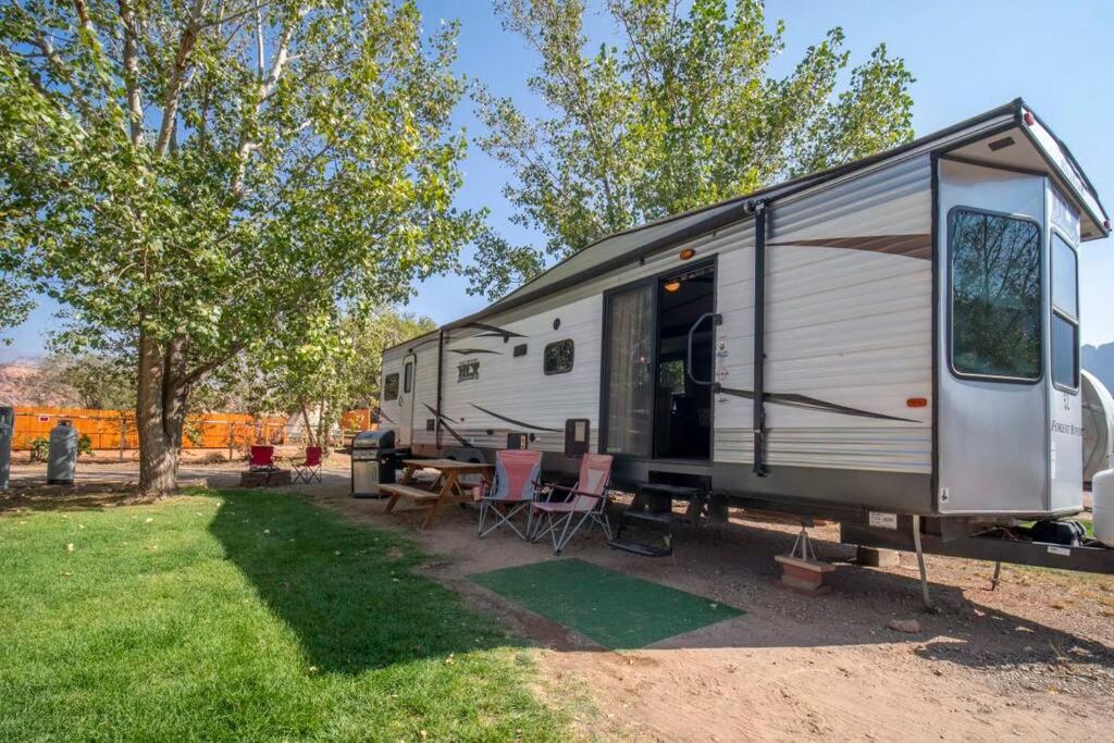 Moab RV Resort Glamping Large RV Setup OK63, Moab (updated prices 2025)