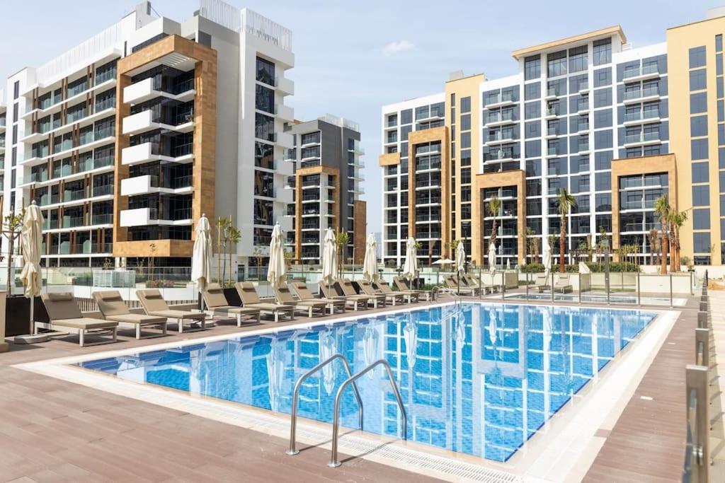 Modern Studio in Azizi Riviera, Dubai (updated prices 2025)