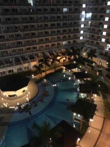 Suite at Shell Residences, Manila (updated prices 2026)