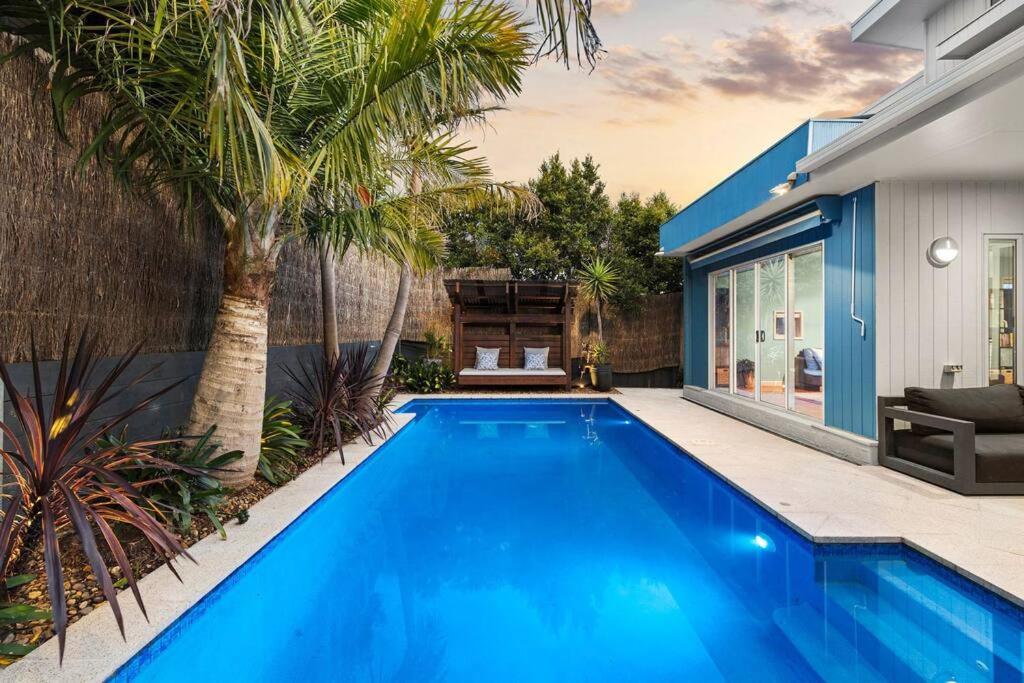 Luxury Poolside Oasis with Views sleeps 11, Ocean Grove (updated prices 2025)