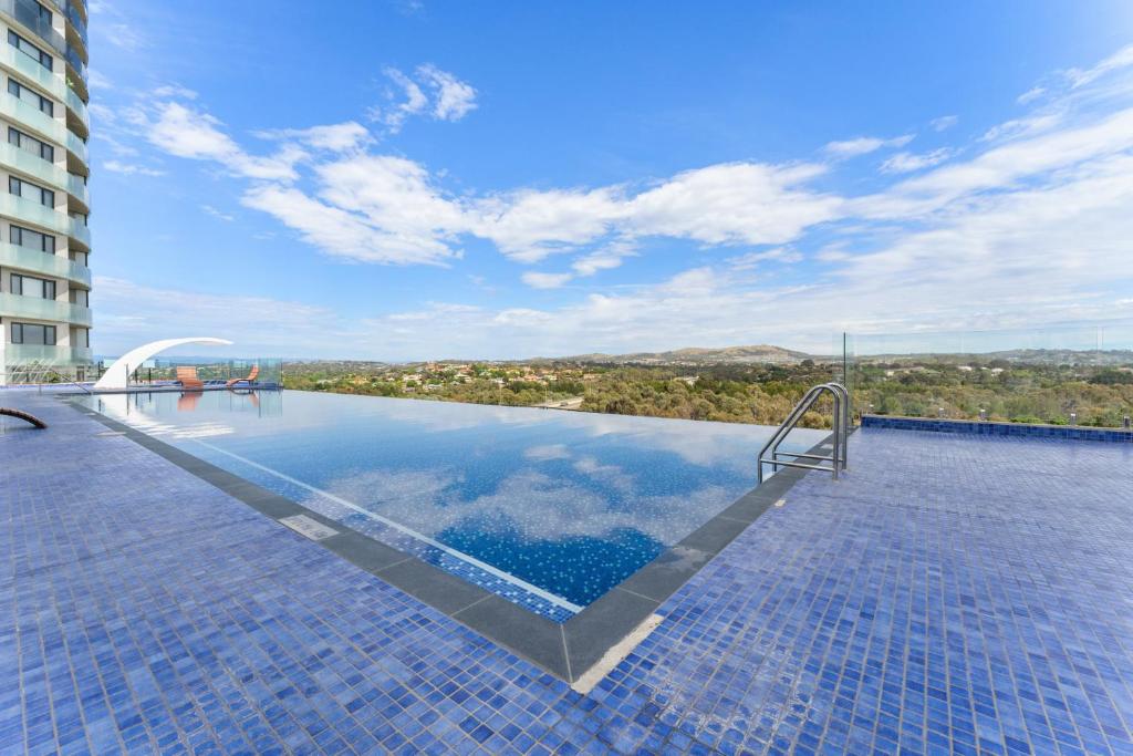 Bright 1-Bed by Natural Reserves with Pool & Gym, Harrison (precios ...