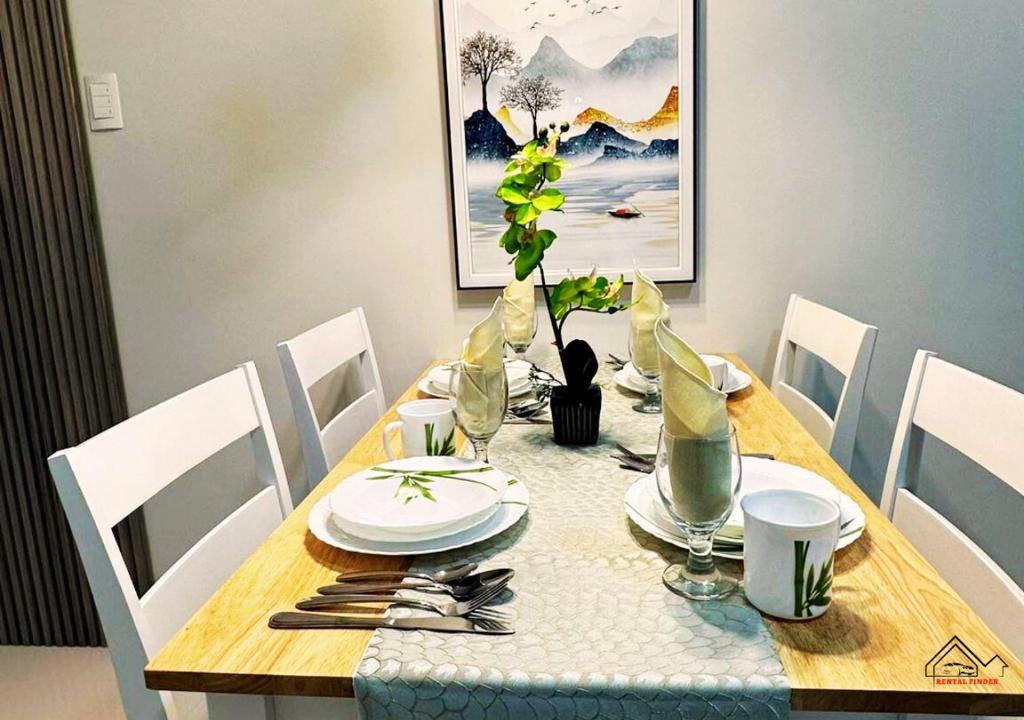 Palawan Staycation with Balcony near Airport - B1 5Pearl, Puerto ...