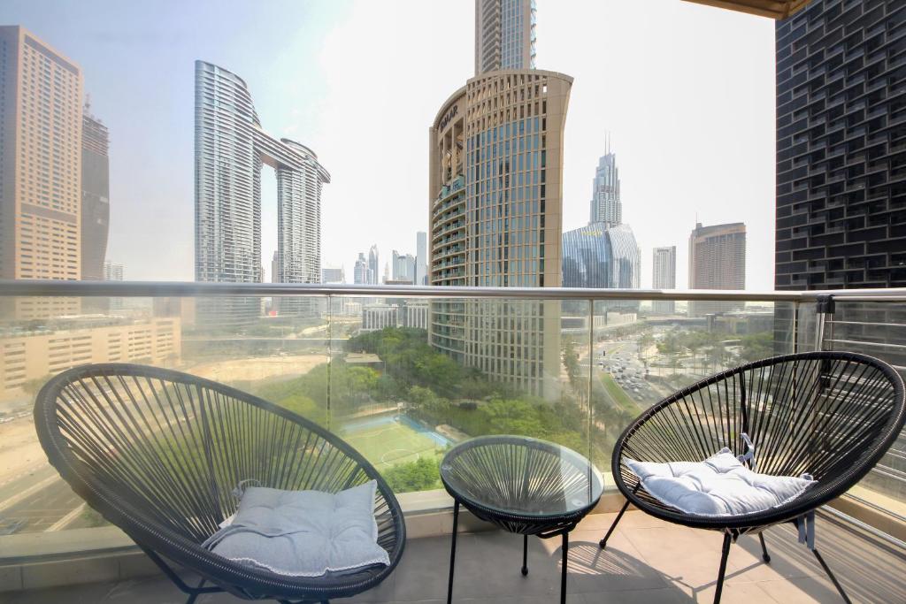 杜拜的Spectacular 1BHK near Dubai Mall in The Lofts East - TrueBleu Homes ...