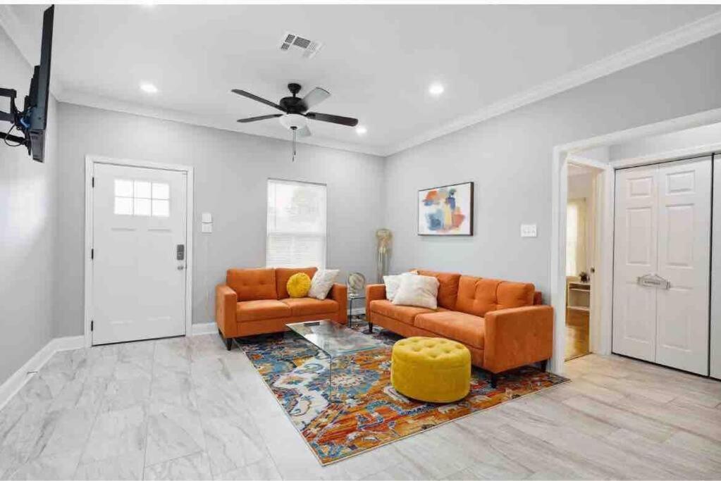 Mardi Gras House, New Orleans (updated prices 2026)