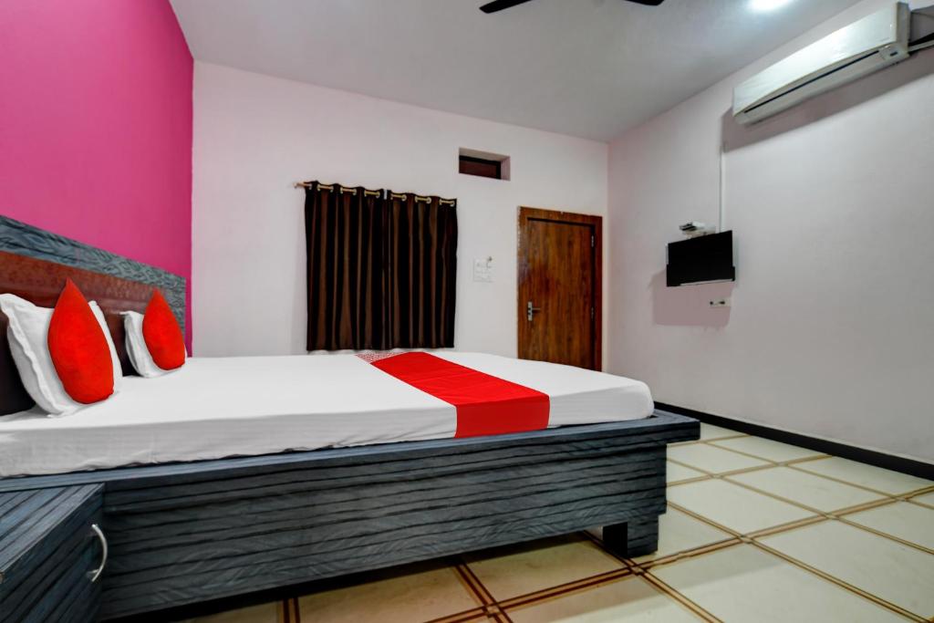 OYO Hotel Apna Palace, Ujjain – Updated 2024 Prices