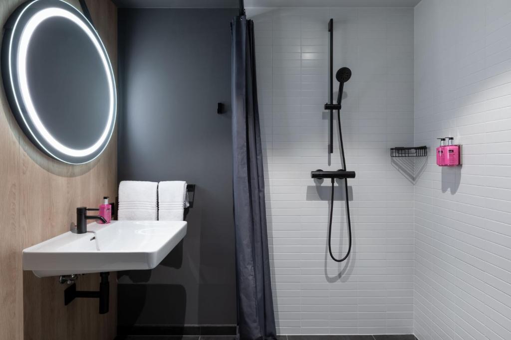 Moxy Outletcity Metzingen, Metzingen (updated prices 2025)