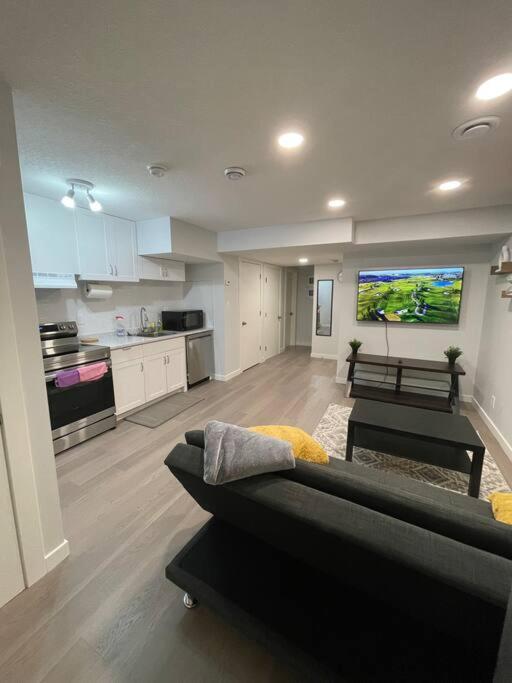 Ambleton Getaway Home, Calgary (updated prices 2026)
