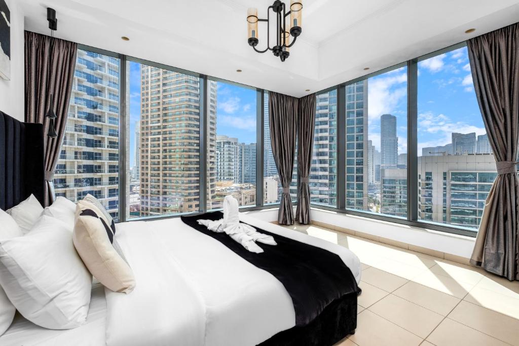 Panoramic 1BR Stunning Marina Views Near JBR Beach by Maxx Value Homes, Dubai (updated prices 2025)