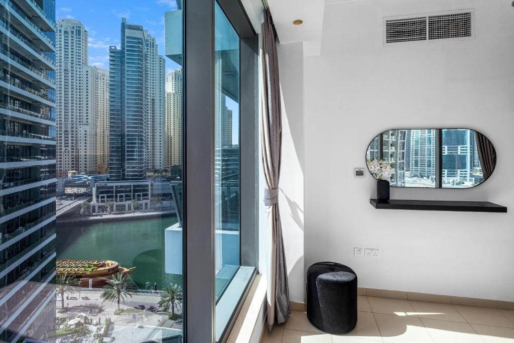 Panoramic 1BR Stunning Marina Views Near JBR Beach by Maxx Value Homes, Dubai (updated prices 2025)