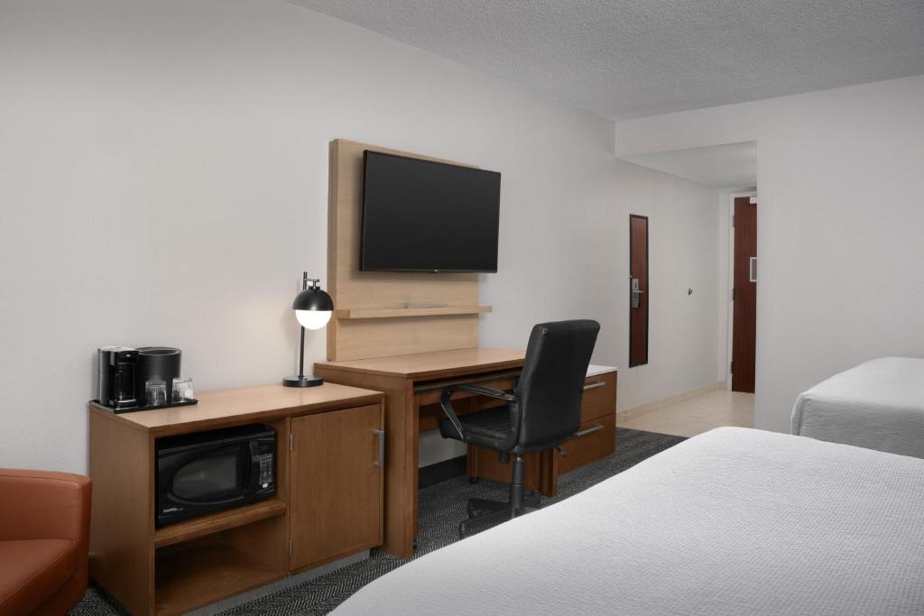 Courtyard by Marriott Orlando East/UCF Area, Orlando (updated prices 2025)
