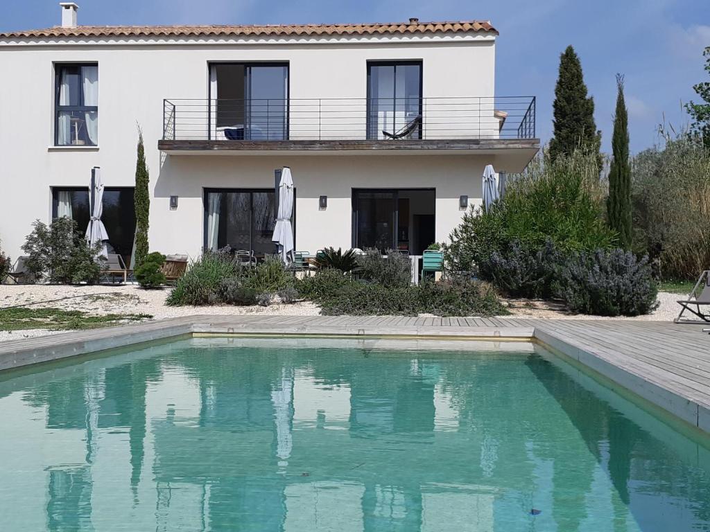 Maison contemporaine au Paradou 12 personnes, Paradou (updated prices 2026)