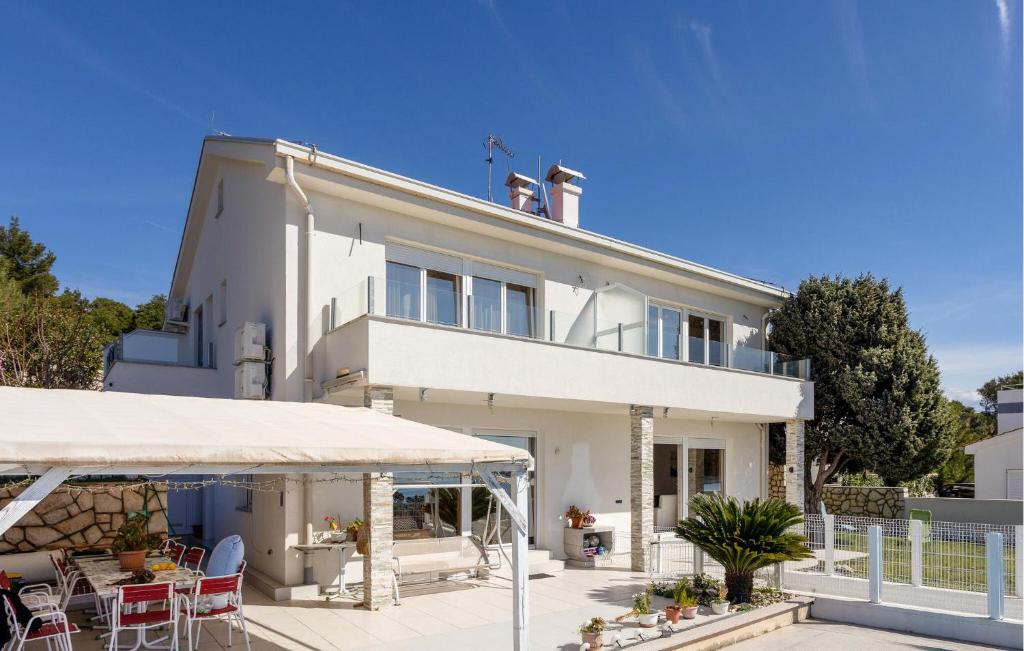 1 Bedroom Awesome Apartment In Banjol, Banjol (updated prices 2026)