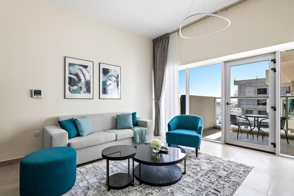 Stylish 1 BR in Al Furjan, Dubái (precios actualizados 2025)