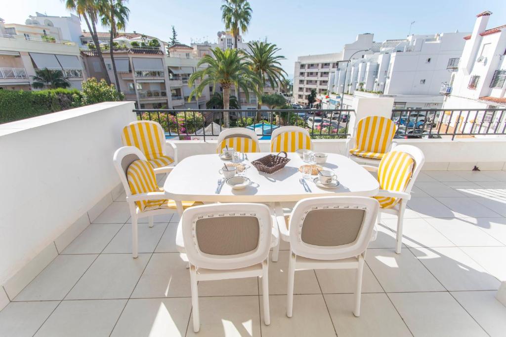 Canovas Nerja - Alcazaba Parador, piscina, 3 dorm, Nerja (updated ...