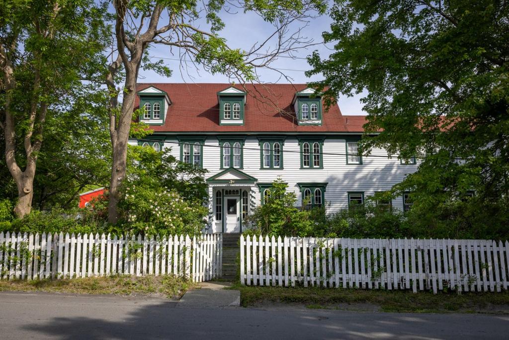 The Convent in Brigus, Brigus (updated prices 2025)