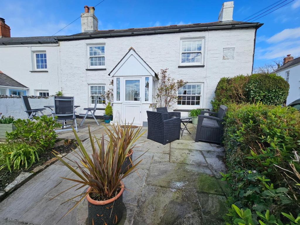End Cottage Veryan Cornwall, Truro (updated prices 2026)