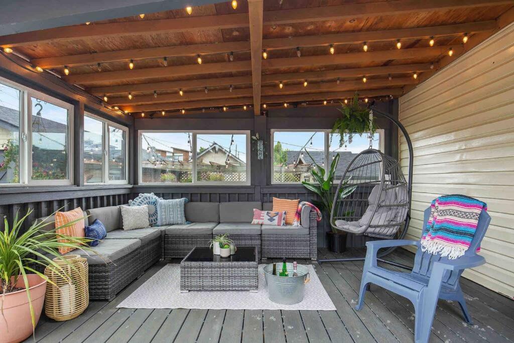 Family Compound w/Guest House and game room!, Tacoma (updated prices 2024)