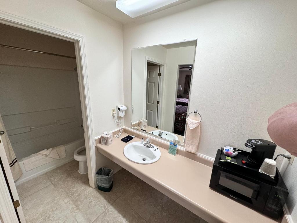 Vista Del Rio Lodge, Chama (updated prices 2025)