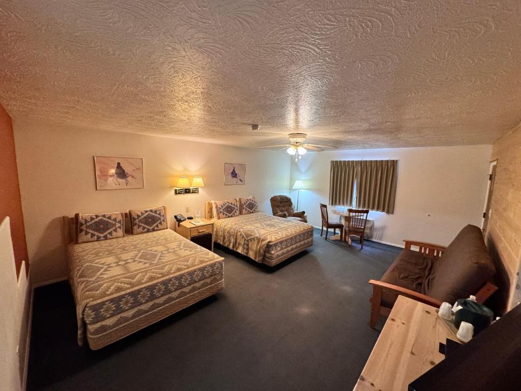 Vista Del Rio Lodge, Chama (updated prices 2025)