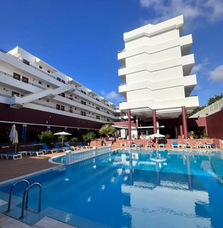 Udalla Park, Playa de las Americas (updated prices 2026)