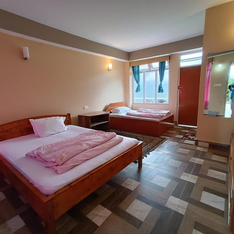 Sherpa Retreat Resort, Padamchen (updated prices 2025)