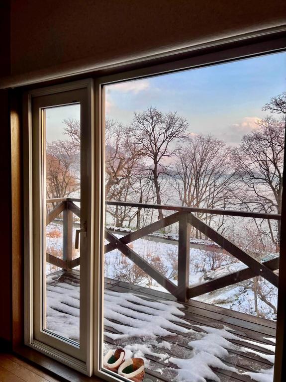 The Lobs, Lake Toya "former Yellow House by Lake Toya", Tōya (updated ...