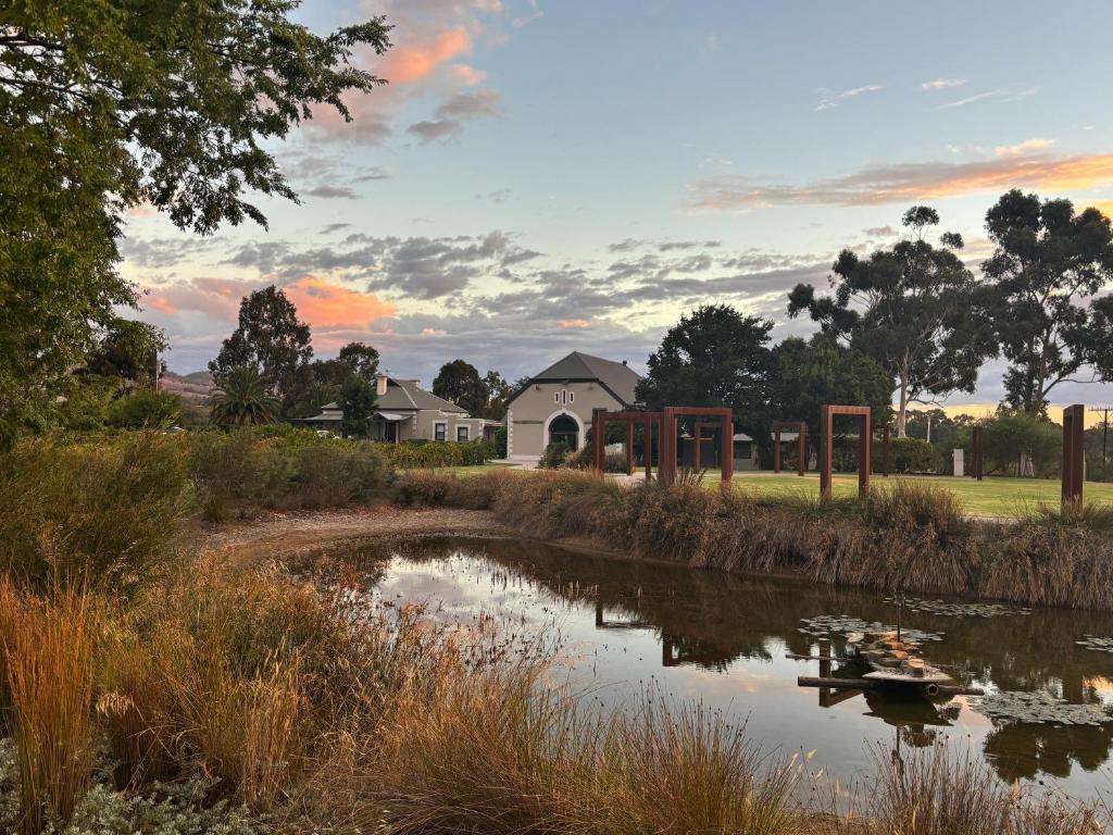 Pirathon Country Estate, Tanunda (updated prices 2025)