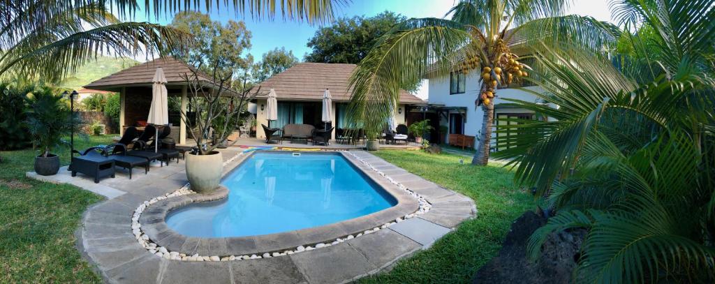 Le Multipliant - Entre mer et montagne - Tamarin Le Morne, Petite Case ...