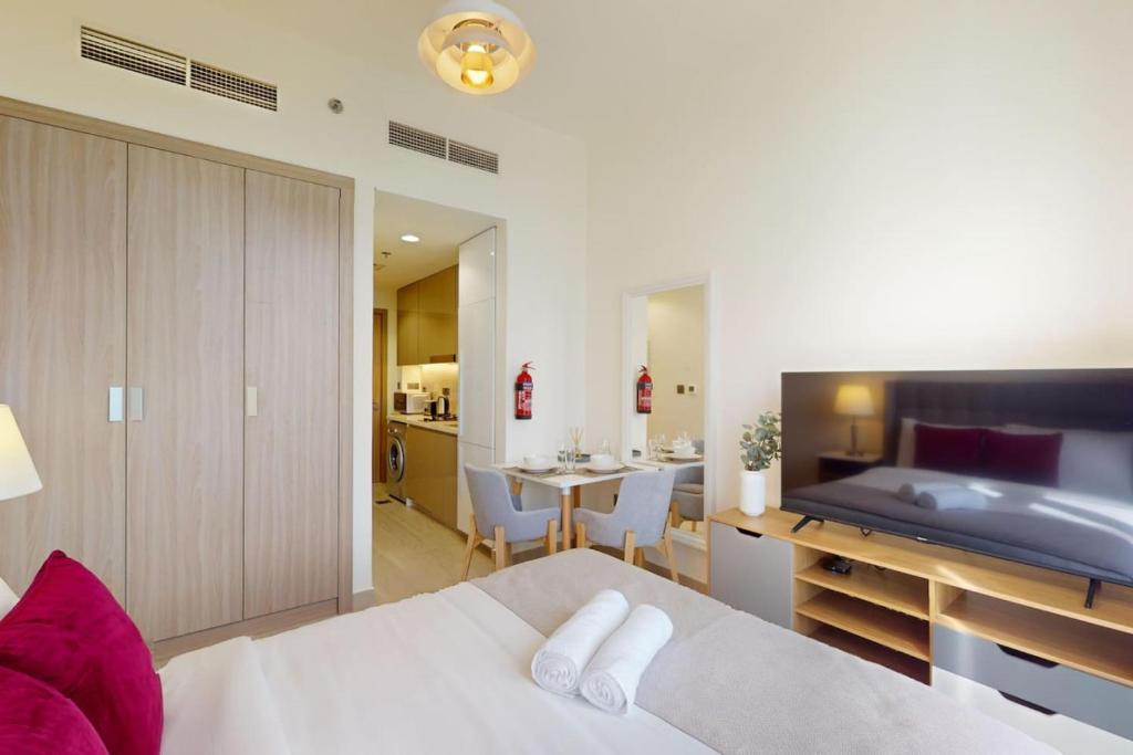 Azizi Riviera 22 - Light Studio, Dubai (harga terbaru 2025)