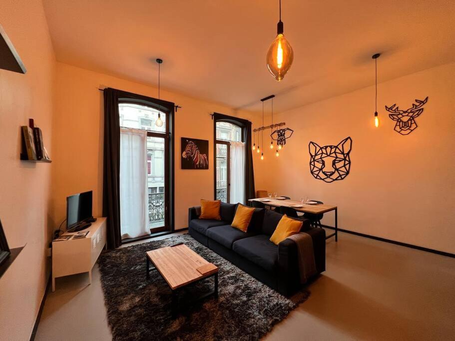 Le Jungle Loft - Place Saint Lambert, Hypercentre, Liège (updated ...