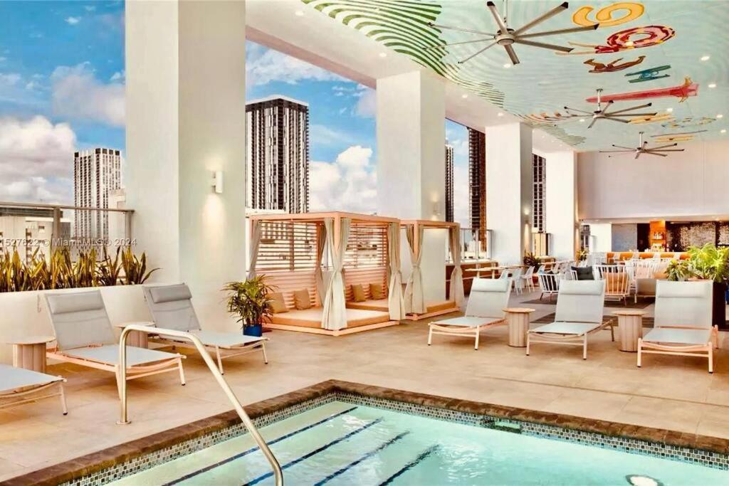 Luxury Studio in Downtown Miami, Miami (updated prices 2025)