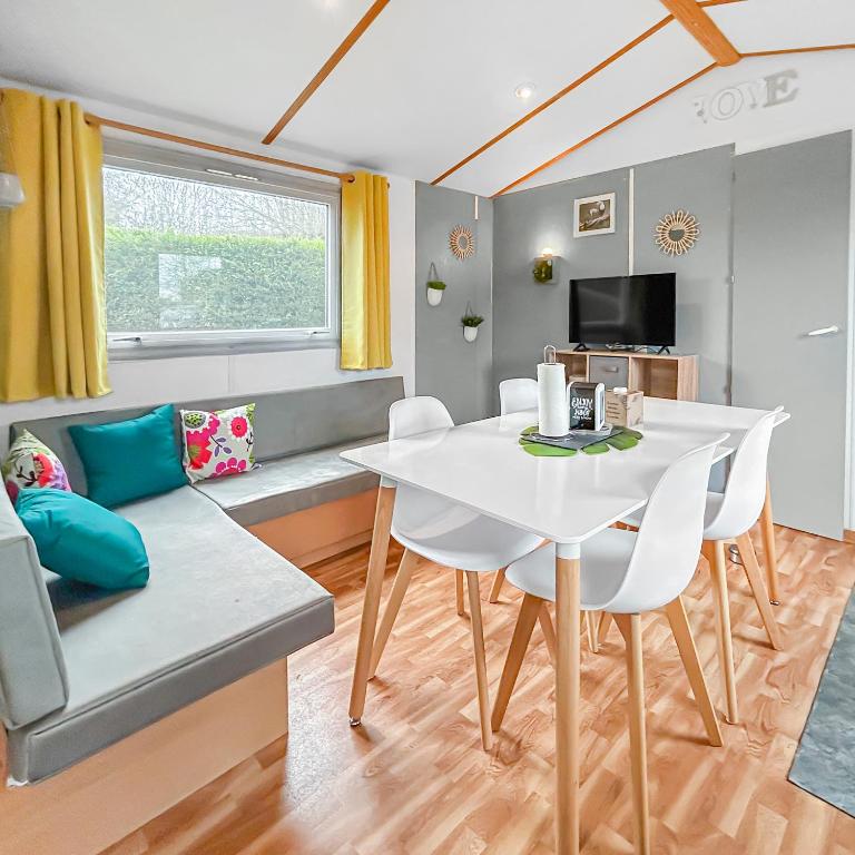 N102 Mobil Home Charmant à Sarlat, Sarlat-la-Canéda – Updated 2024 Prices