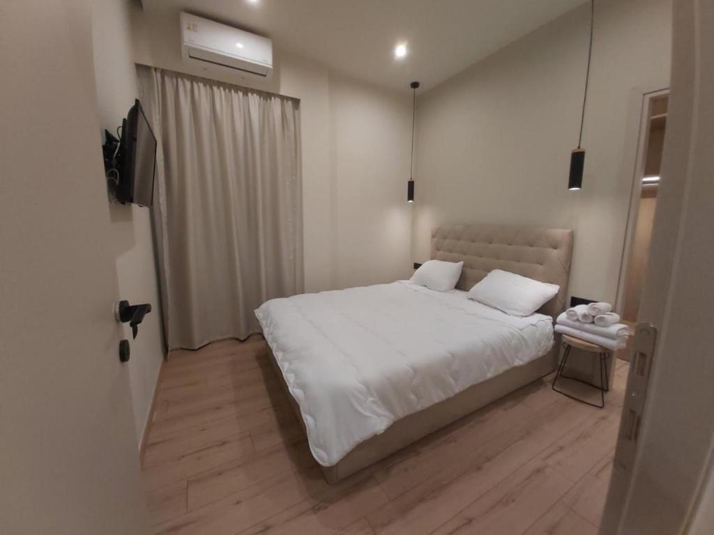 Real City Karagiorgi, Athens (updated prices 2025)