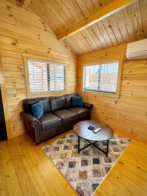 1 Bedroom Log Cabin on Lake James-Private Resort Amenities, Marion ...