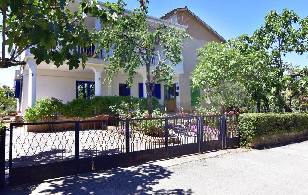 Apartments with a parking space Umag - 22813, Umag (updated prices 2026)