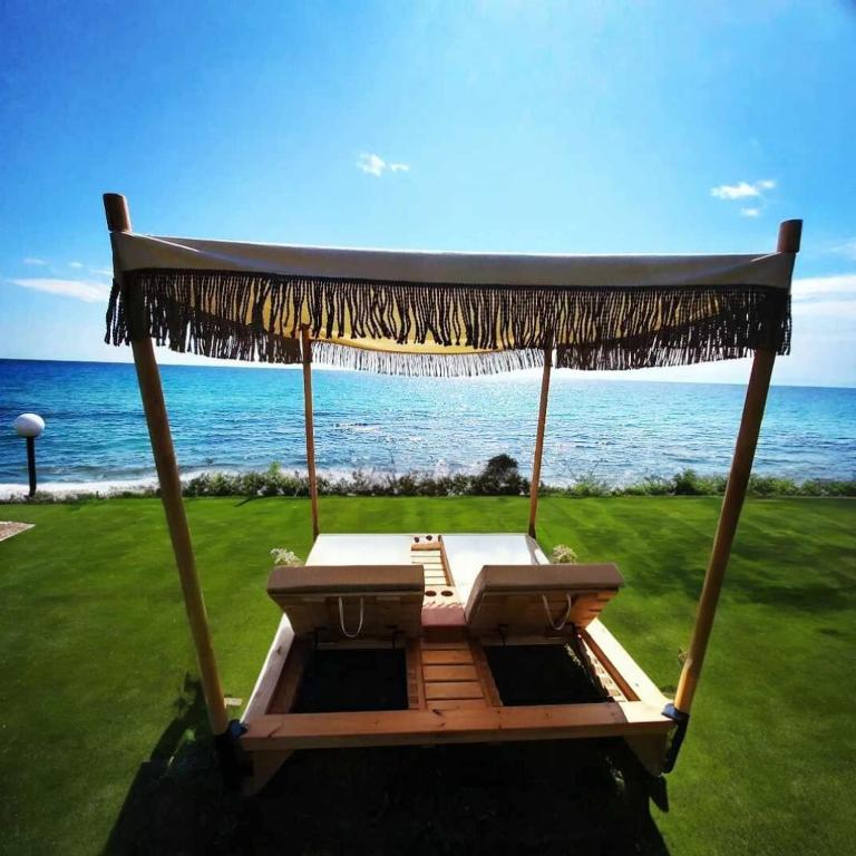 Acqua Blue Mola Kaliva resort, Mola Kalyva (updated prices 2026)
