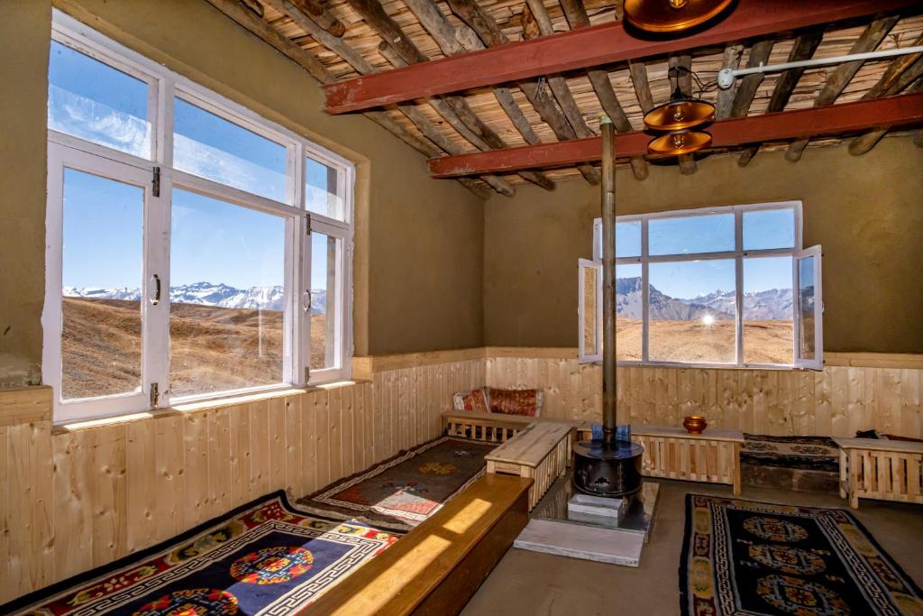 NotOnMap- Mountain Breeze Homestay Komic, Kaza (updated prices 2025)